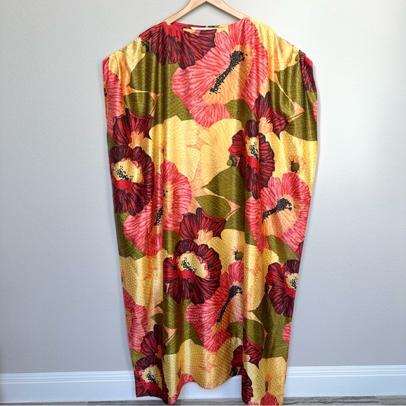 Vintage | Kaftans | Roslyn Harte Vintage Mrs Roper Floral Caftan From ...